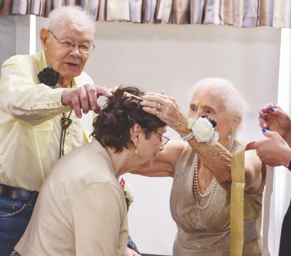 A night to remember: Belpre Senior Center holds Senior Prom | News ...
